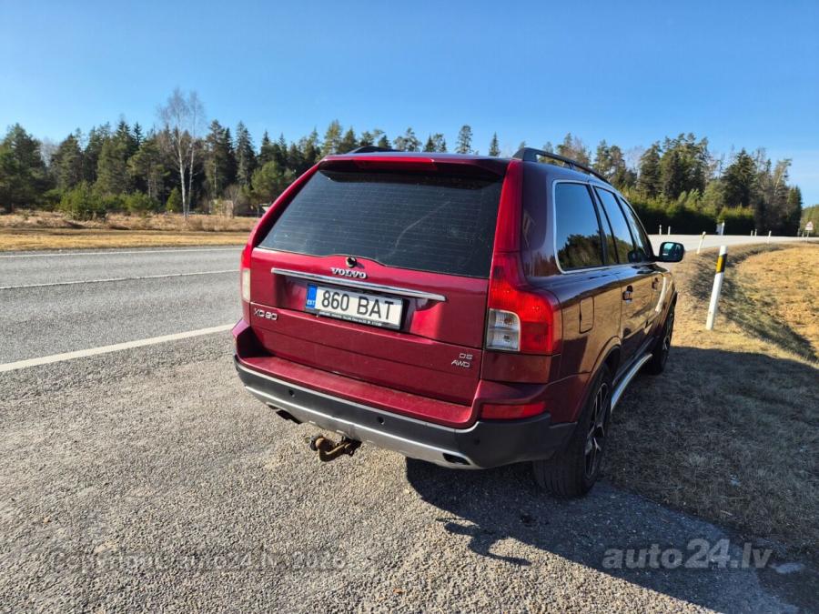 Sarkans Volvo XC90 2008 Tartu, ar dzinēja tilpumu 2.40 L un nobraukumu 389 tūkst. km par 3800 €, foto 6 vietnē AUTOMOTO.COM.LV