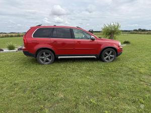 Red Volvo XC90 2008 in Jonava, with an engine capacity of 2.40 L and mileage of 347 thousand km for 6000 €, photo 7 on AUTOMOTO.COM.LV
