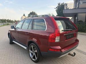 Red Volvo XC90 2008 in Vilnius, with an engine capacity of 2.40 L and mileage of 304 thousand km for 5800 €, photo 3 on AUTOMOTO.COM.LV