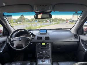 Red Volvo XC90 2008 in Vilnius, with an engine capacity of 2.40 L and mileage of 304 thousand km for 5800 €, photo 18 on AUTOMOTO.COM.LV