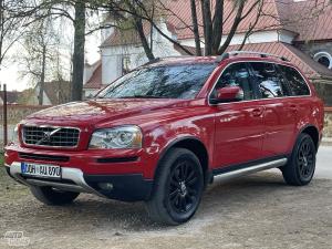 Red Volvo XC90 2008 in Vilnius, with an engine capacity of 2.40 L and mileage of 303 thousand km for 5650 €, photo 5 on AUTOMOTO.COM.LV
