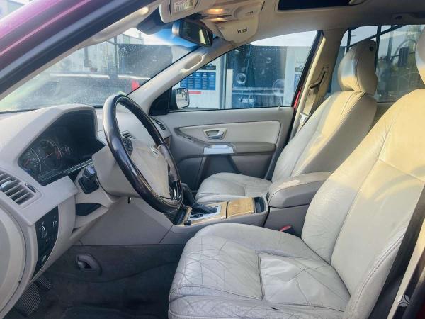 Sarkans Volvo XC90 2008 Viļņa, ar dzinēja tilpumu 2.92 L un nobraukumu 211 tūkst. km par 1450 €, foto 11 vietnē AUTOMOTO.COM.LV