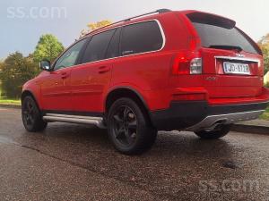 Sarkans Volvo XC90 2008 Ventspils, ar dzinēja tilpumu 2.40 L un nobraukumu 388 tūkst. km par 5000 €, foto 4 vietnē AUTOMOTO.COM.LV