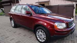 Red Volvo XC90 2009 in Joniskis, with an engine capacity of 2.40 L and mileage of 305 thousand km for 6249 €, photo 4 on AUTOMOTO.COM.LV