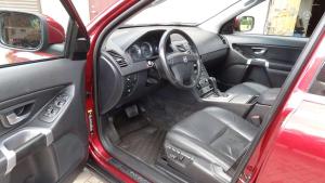 Red Volvo XC90 2009 in Joniskis, with an engine capacity of 2.40 L and mileage of 305 thousand km for 6249 €, photo 12 on AUTOMOTO.COM.LV