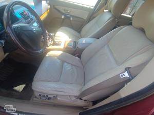Sarkans Volvo XC90 2009 Viļņa, ar dzinēja tilpumu 3.20 L un nobraukumu 193 tūkst. km par 5500 €, foto 9 vietnē AUTOMOTO.COM.LV