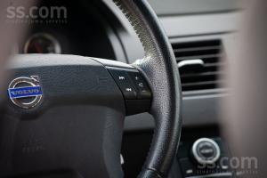 Красный Вольво ХС90 2009 в Тукумс, объемом двигателя 2.40 л и пробегом 0 тыс. км за 7400 €, фото 18 на AUTOMOTO.COM.LV