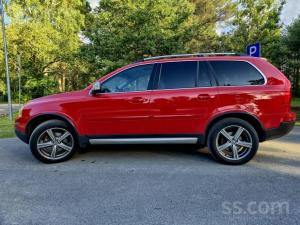 Red Volvo XC90 2009 in Jurmala, with an engine capacity of 2.40 L and mileage of 352 thousand km for 5400 €, photo 7 on AUTOMOTO.COM.LV