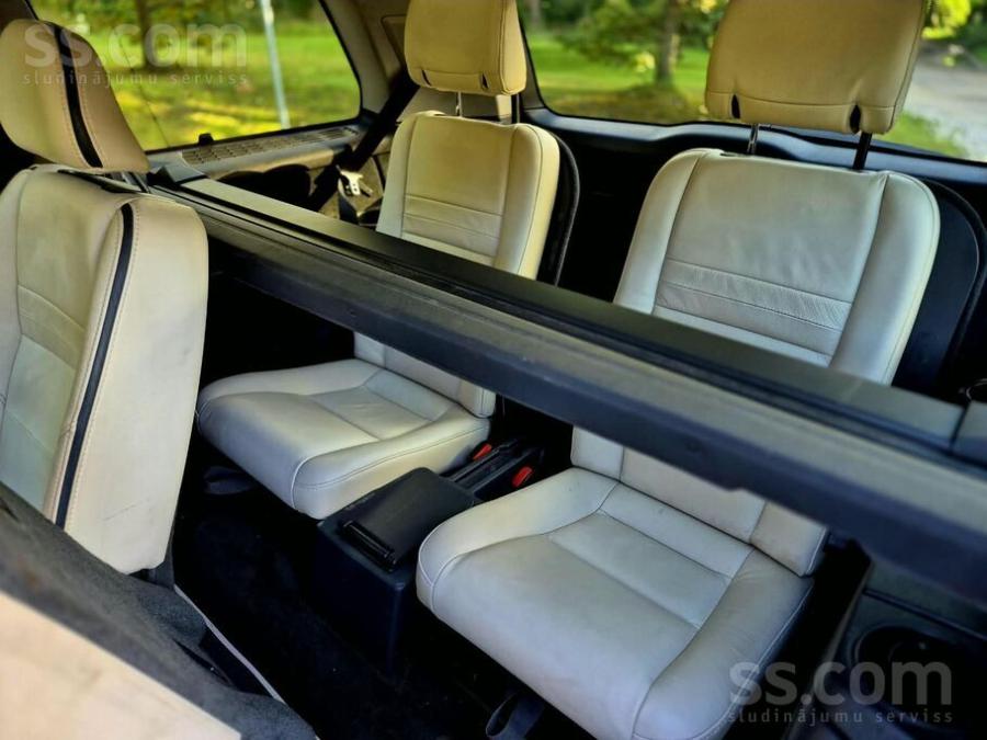 Red Volvo XC90 2009 in Jurmala, with an engine capacity of 2.40 L and mileage of 352 thousand km for 5400 €, photo 14 on AUTOMOTO.COM.LV
