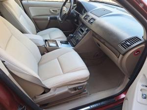 Sarkans Volvo XC90 2011 Šauļi, ar dzinēja tilpumu 3.19 L un nobraukumu 290 tūkst. km par 6600 €, foto 10 vietnē AUTOMOTO.COM.LV