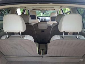 Red Volvo XC90 2011 in Siauliai, with an engine capacity of 3.19 L and mileage of 371 thousand km for 7900 €, photo 14 on AUTOMOTO.COM.LV