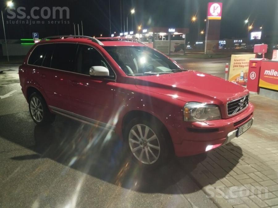 Red Volvo XC90 2012 in Riga, with an engine capacity of 2.40 L and mileage of 0 thousand km for 9990 €, photo 3 on AUTOMOTO.COM.LV