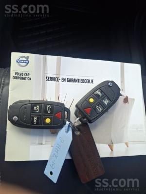Sarkans Volvo XC90 2012 Rīga, ar dzinēja tilpumu 2.40 L un nobraukumu 294 tūkst. km par 10350 €, foto 22 vietnē AUTOMOTO.COM.LV