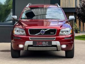 Red Volvo XC90 2013 in Riga, with an engine capacity of 2.40 L and mileage of 215 thousand km for 8600 €, photo 19 on AUTOMOTO.COM.LV