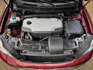 Red Volvo XC90 2013 in Riga, with an engine capacity of 2.40 L and mileage of 215 thousand km for 8600 €, photo 23 on AUTOMOTO.COM.LV