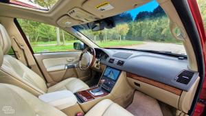 Red Volvo XC90 2013 in Vilnius, with an engine capacity of 3.20 L and mileage of 200 thousand km for 11500 €, photo 11 on AUTOMOTO.COM.LV
