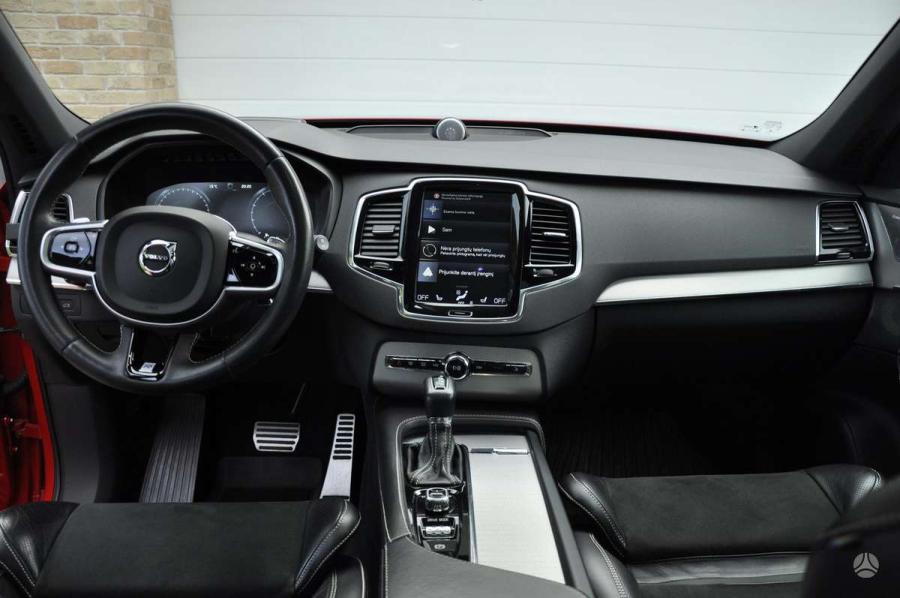 Red Volvo XC90 2017 in Vilnius, with an engine capacity of 1.97 L and mileage of 143 thousand km for 27000 €, photo 12 on AUTOMOTO.COM.LV