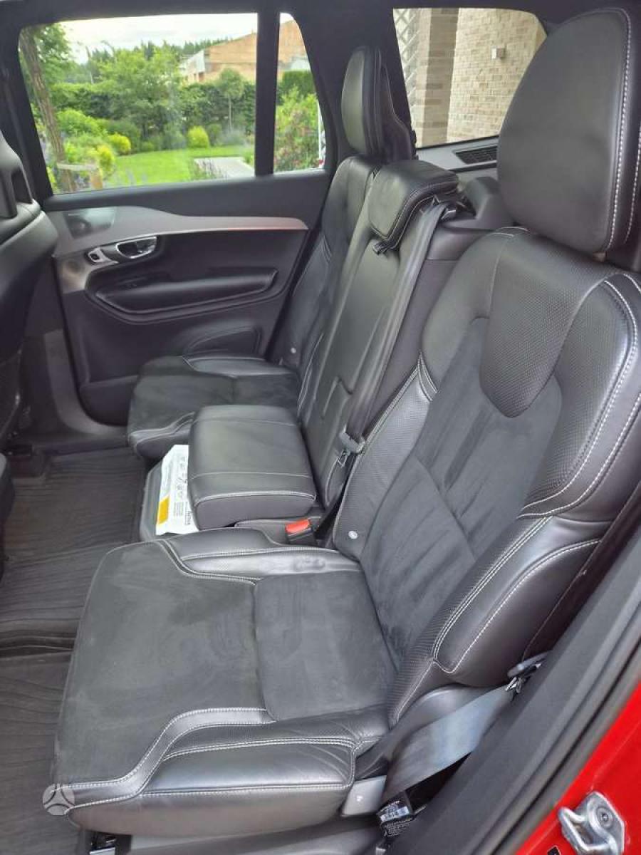 Red Volvo XC90 2017 in Vilnius, with an engine capacity of 1.97 L and mileage of 143 thousand km for 27000 €, photo 15 on AUTOMOTO.COM.LV