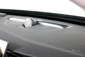 Красный Вольво ХС90 2025 в Таллин, объемом двигателя 2.00 л и пробегом 22 тыс. км за 79990 €, фото 17 на AUTOMOTO.COM.LV