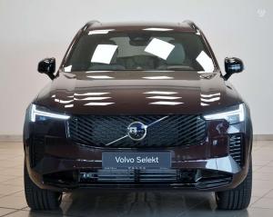 Red Volvo XC90 2026 in Vilnius, with an engine capacity of 1.97 L and mileage of 10 thousand km for 82000 €, photo 5 on AUTOMOTO.COM.LV
