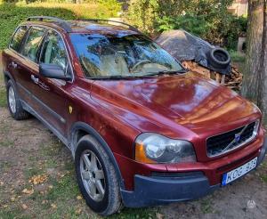 Sarkans Volvo XC90 2004 Viļņa, ar dzinēja tilpumu 2.52 L un nobraukumu 400 tūkst. km par 2200 €, foto  vietnē AUTOMOTO.COM.LV