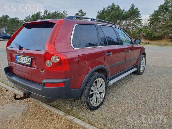 Red Volvo XC90 2005 in Liepaja, with an engine capacity of 2.40 L and mileage of 410 thousand km for 3900 €, photo 4 on AUTOMOTO.COM.LV