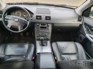 Sarkans Volvo XC90 2005 Liepāja, ar dzinēja tilpumu 2.40 L un nobraukumu 410 tūkst. km par 3900 €, foto 9 vietnē AUTOMOTO.COM.LV