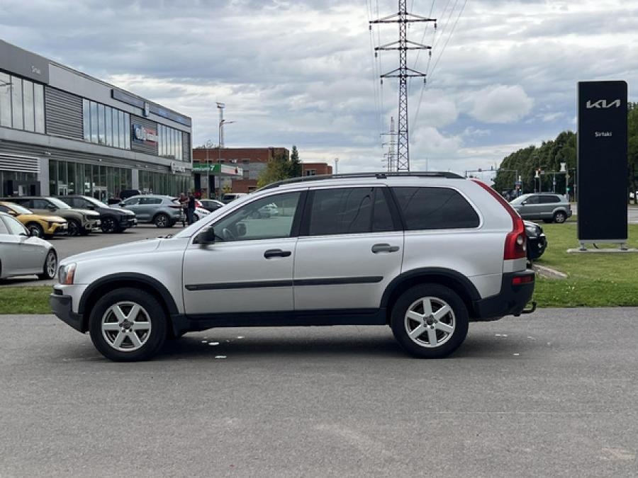 Volvo XC90 2005 Narva, ar dzinēja tilpumu 2.40 L un nobraukumu 585 tūkst. km par 2499 €, foto 5 vietnē AUTOMOTO.COM.LV
