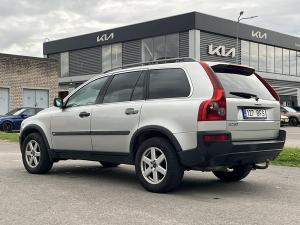 Volvo XC90 2005 Narva, ar dzinēja tilpumu 2.40 L un nobraukumu 585 tūkst. km par 2499 €, foto 7 vietnē AUTOMOTO.COM.LV