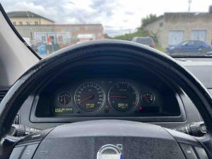 Volvo XC90 2005 Narva, ar dzinēja tilpumu 2.40 L un nobraukumu 585 tūkst. km par 2499 €, foto 10 vietnē AUTOMOTO.COM.LV