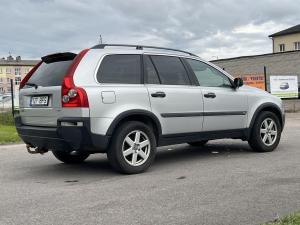 Volvo XC90 2005 Narva, ar dzinēja tilpumu 2.40 L un nobraukumu 585 tūkst. km par 2499 €, foto 20 vietnē AUTOMOTO.COM.LV
