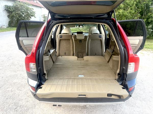 Volvo XC90 2006 Tallina, ar dzinēja tilpumu 3.20 L un nobraukumu 200 tūkst. km par 6499 €, foto 8 vietnē AUTOMOTO.COM.LV