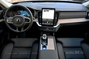 Volvo XC90 2025 Tallina, ar dzinēja tilpumu 2.00 L un nobraukumu 21 tūkst. km par 72800 €, foto 19 vietnē AUTOMOTO.COM.LV