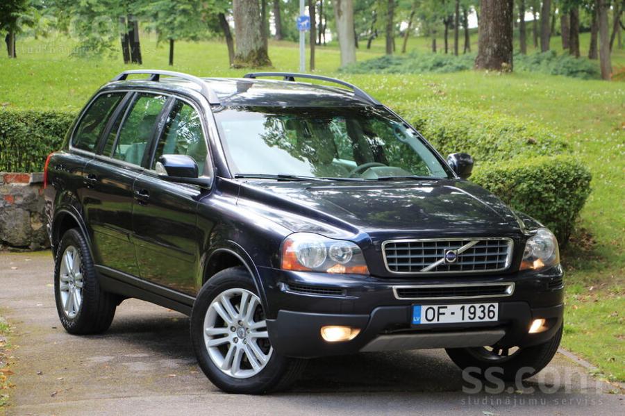 Violets Volvo XC90 2006 Rīga, ar dzinēja tilpumu 2.40 L un nobraukumu 306 tūkst. km par 7450 €, foto 1 vietnē AUTOMOTO.COM.LV