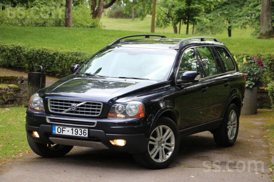 Violets Volvo XC90 2006 Rīga, ar dzinēja tilpumu 2.40 L un nobraukumu 306 tūkst. km par 7450 €, foto 3 vietnē AUTOMOTO.COM.LV