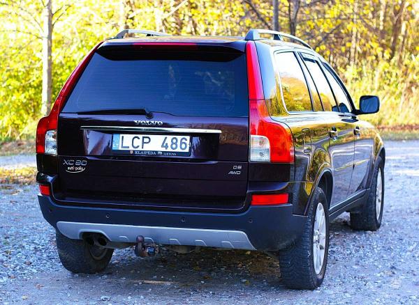 Violets Volvo XC90 2006 Kretinga, ar dzinēja tilpumu 2.40 L un nobraukumu 307 tūkst. km par 6299 €, foto 9 vietnē AUTOMOTO.COM.LV