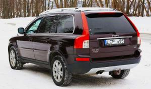 Violet Volvo XC90 2006 in Kretinga, with an engine capacity of 2.40 L and mileage of 307 thousand km for 6299 €, photo 5 on AUTOMOTO.COM.LV