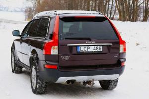Violet Volvo XC90 2006 in Kretinga, with an engine capacity of 2.40 L and mileage of 307 thousand km for 6299 €, photo 6 on AUTOMOTO.COM.LV