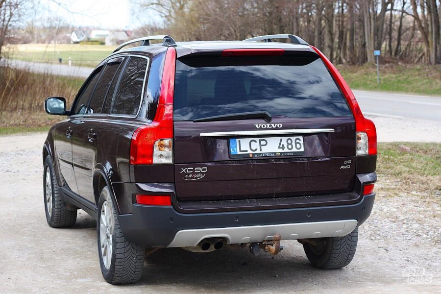 Violets Volvo XC90 2006 Petrikaičiai, ar dzinēja tilpumu 2.40 L un nobraukumu 308 tūkst. km par 6299 €, foto 10 vietnē AUTOMOTO.COM.LV
