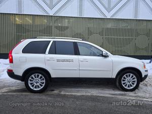 White Volvo XC90 2006 in Tallinn, with an engine capacity of 2.40 L and mileage of 284 thousand km for 6450 €, photo  on AUTOMOTO.COM.LV