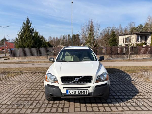 Balts Volvo XC90 2006 Tallina, ar dzinēja tilpumu 2.50 L un nobraukumu 215 tūkst. km par 4499 €, foto 3 vietnē AUTOMOTO.COM.LV