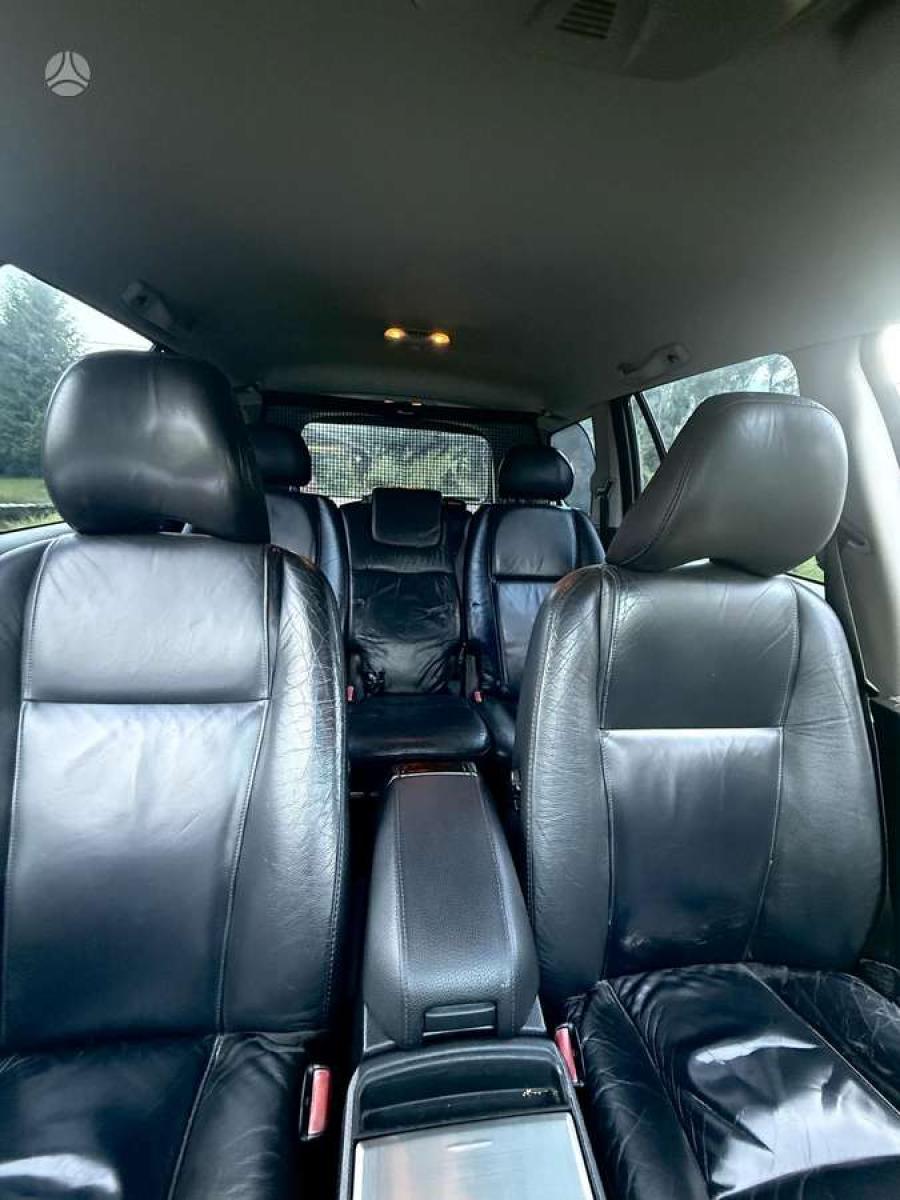 White Volvo XC90 2006 in Alytus, with an engine capacity of 2.40 L and mileage of 378 thousand km for 4500 €, photo 14 on AUTOMOTO.COM.LV