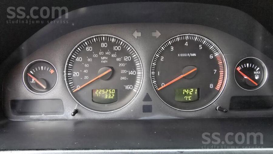 Белый Вольво ХС90 2007 в Рига, объемом двигателя 3.20 л и пробегом 225 тыс. км за 5200 €, фото 14 на AUTOMOTO.COM.LV