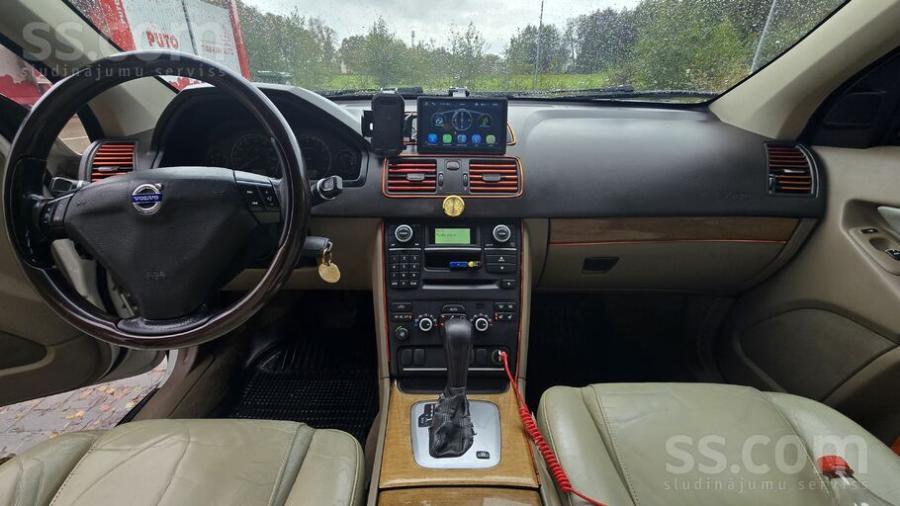 Balts Volvo XC90 2007 Rīga, ar dzinēja tilpumu 3.20 L un nobraukumu 224 tūkst. km par 5990 €, foto 14 vietnē AUTOMOTO.COM.LV
