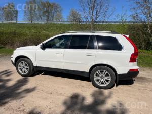 Balts Volvo XC90 2007 Ogre, ar dzinēja tilpumu 2.40 L un nobraukumu 329 tūkst. km par 5300 €, foto 11 vietnē AUTOMOTO.COM.LV