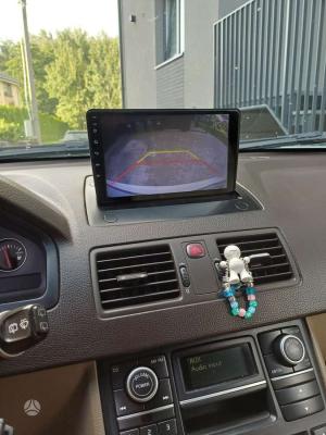 Balts Volvo XC90 2007 Panevēža, ar dzinēja tilpumu 3.20 L un nobraukumu 295 tūkst. km par 2500 €, foto 7 vietnē AUTOMOTO.COM.LV
