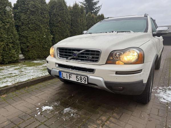 White Volvo XC90 2008 in Kaunas, with an engine capacity of 4.40 L and mileage of 288 thousand km for 7200 €, photo 2 on AUTOMOTO.COM.LV