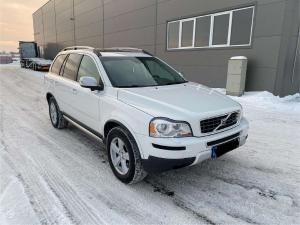 Balts Volvo XC90 2008 Trakai, ar dzinēja tilpumu 2.40 L un nobraukumu 299 tūkst. km par 7700 €, foto  vietnē AUTOMOTO.COM.LV