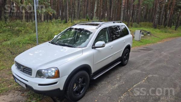 White Volvo XC90 2008 in Riga, with an engine capacity of 3.20 L and mileage of 275 thousand km for 4500 €, photo 1 on AUTOMOTO.COM.LV