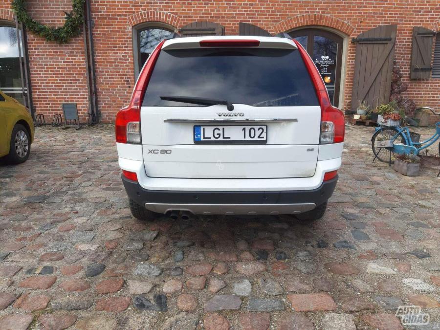 Balts Volvo XC90 2008 Klaipėda, ar dzinēja tilpumu 3.20 L un nobraukumu 350 tūkst. km par 5000 €, foto 9 vietnē AUTOMOTO.COM.LV